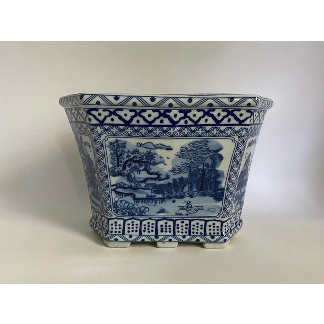 Blue & White Chinoiserie Cachepot | Chairish