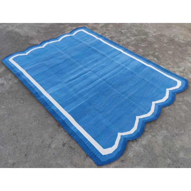Handmade Cotton Vegetable Dyed Scalloped Edge Rug Blue With Cream and ...