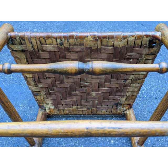 Antique Early American Handmade Solid Maple Spindle Back Chair With ...