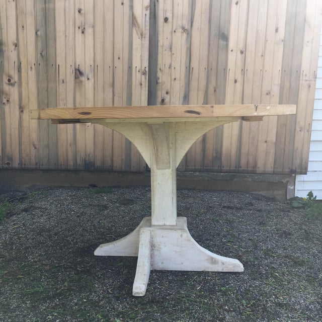 Distressed Round Barnwood Table | Chairish