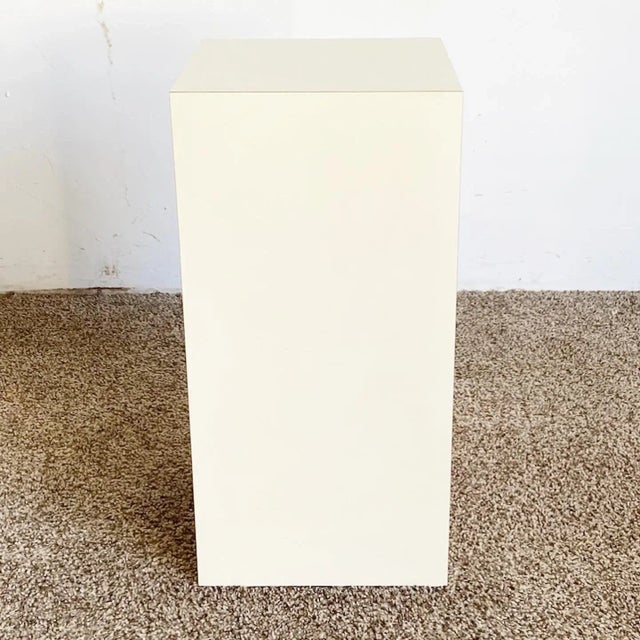 Postmodern Cream Lacquer Laminate Side Table/Pedestal | Chairish