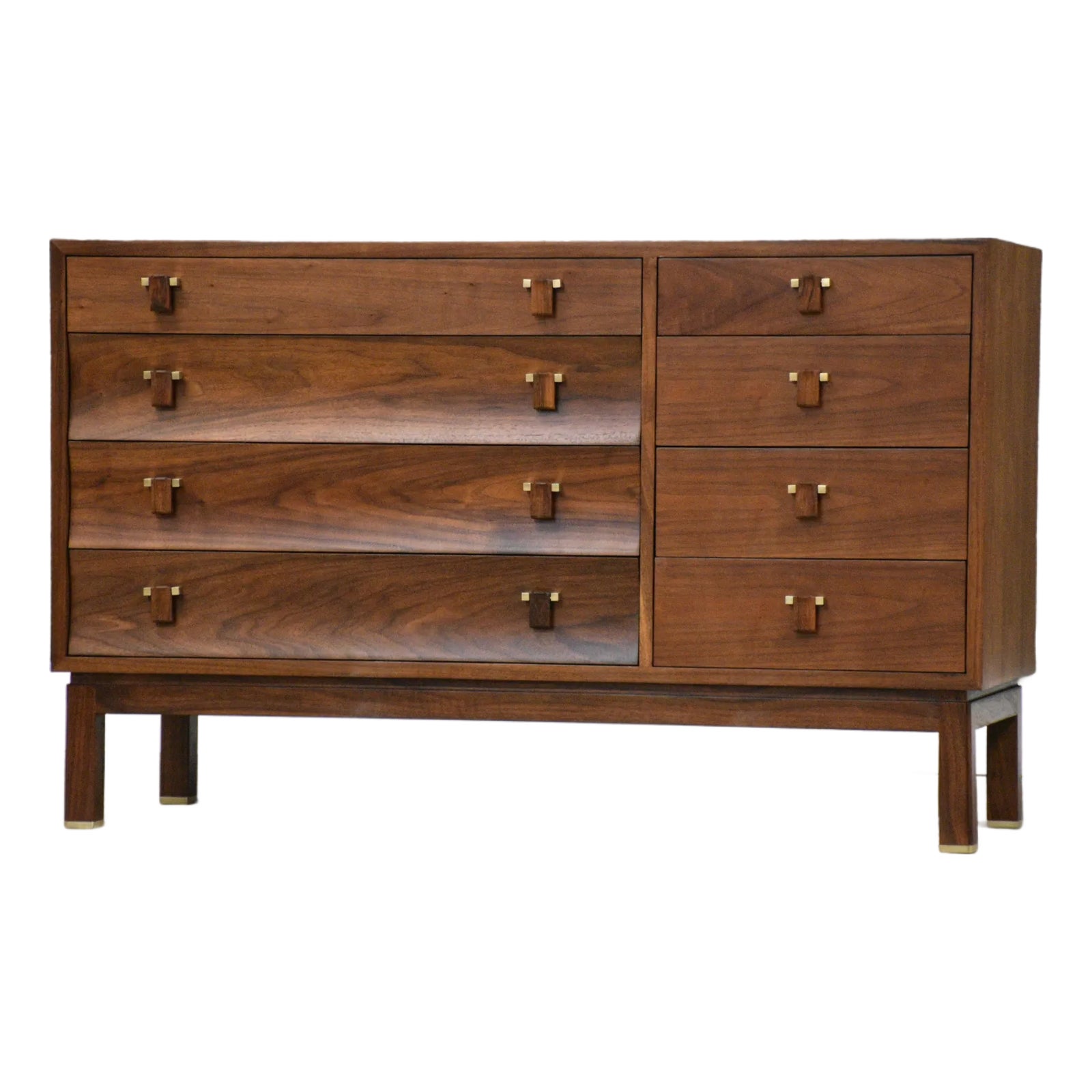 1950s Refinished Walnut Credenza by Edward Wormley for Dunbar | Chairish