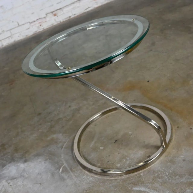 Mid-Century Modern to Modern Square Tube Chrome & Round Glass Top Z ...