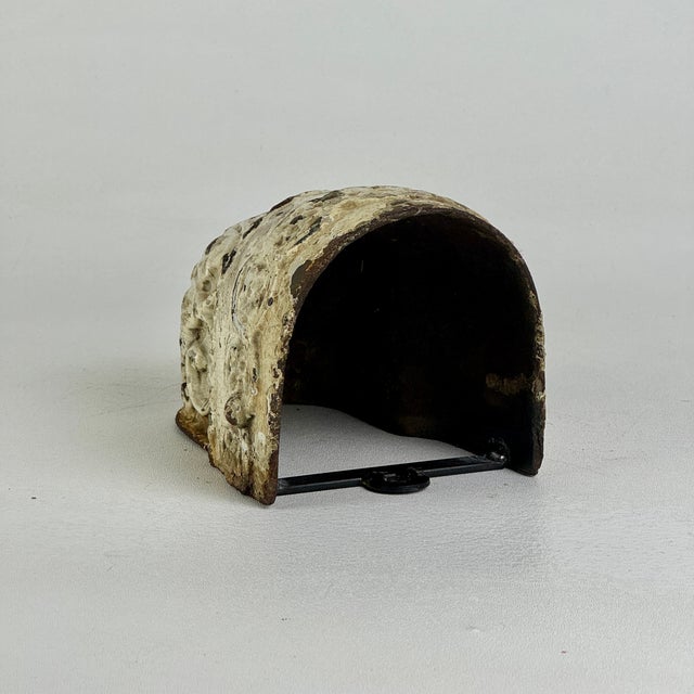 Vintage Architectural Salvaged Building Exterior Ornamental Painted ...