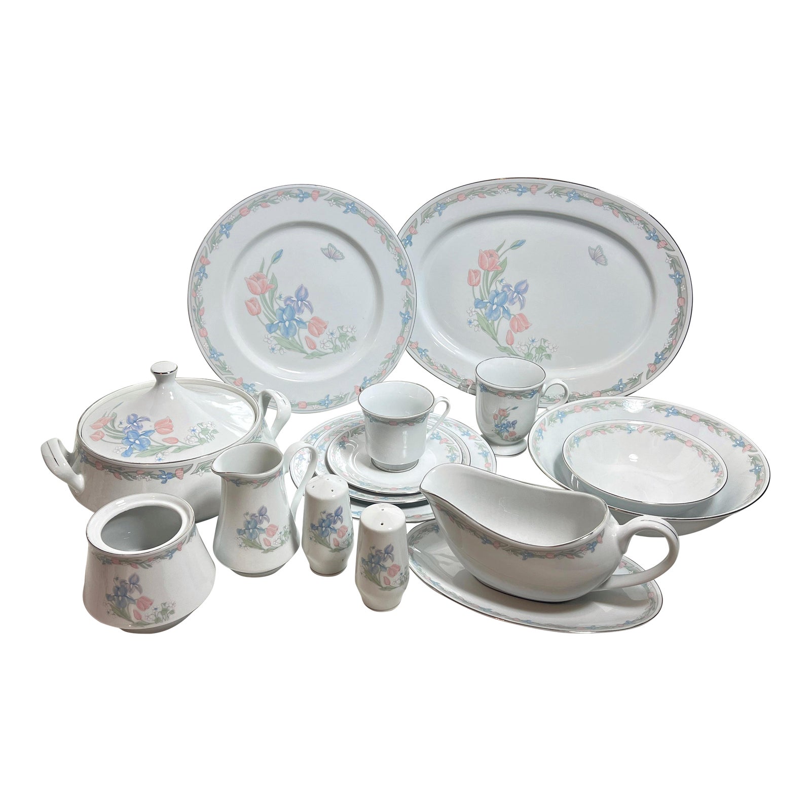 Vintage "Illusions Center Stage" by Excel China Set for 12 - 93 Pieces ...