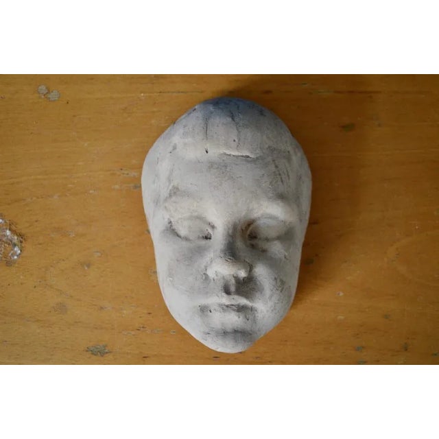 plaster face mask