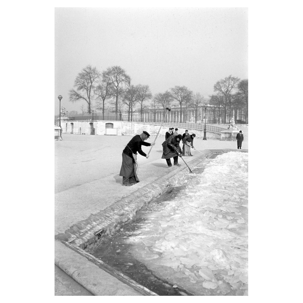 Maurice Bonnel, The Icebreakers, Jardin Des Tuileries 1954, Photography ...