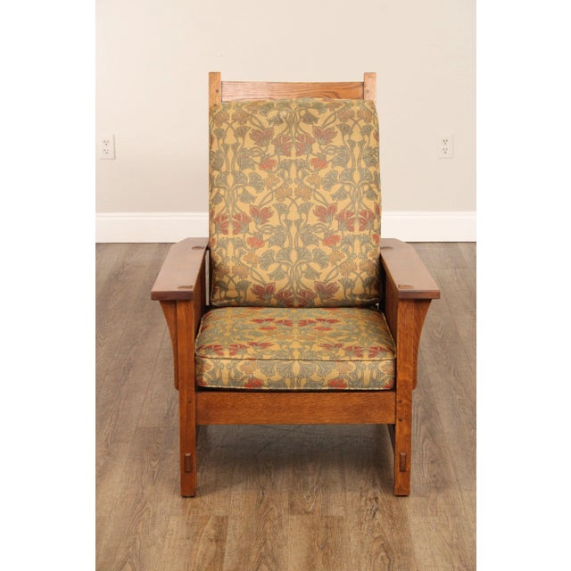 Stickley Mission Collection Oak Compact Spindle Morris Chair | Chairish
