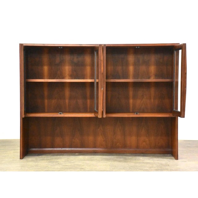 1960s Walnut Mid Century Modern Bookcase | Chairish