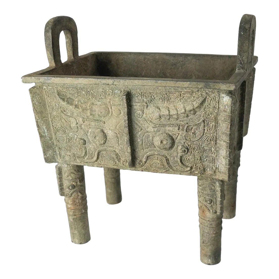 Early 20th Century Chinese Archaistic Ritual Bronze Form Vessel | Chairish