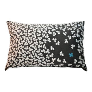 Vintage & Used Outdoor Pillows for Sale | Chairish