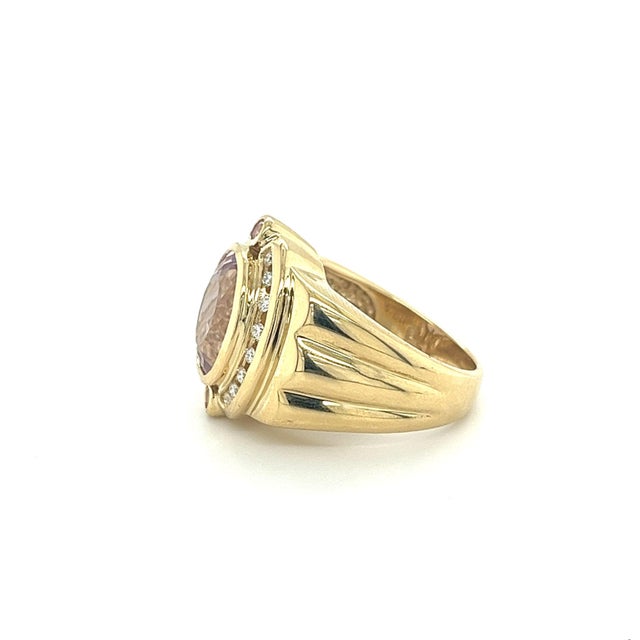 18K Gold Vintage Retro Regal Ring With Pink Kunzite and Diamond Halo, Size 7.5 | Chairish