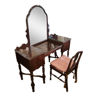 Vintage & Used Vanities | Chairish