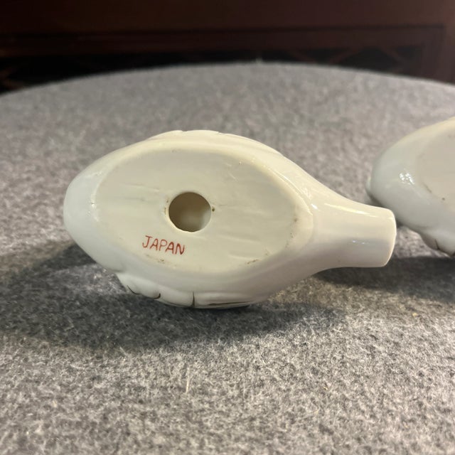 Vintage Pair of White Swan Ash Trays | Chairish