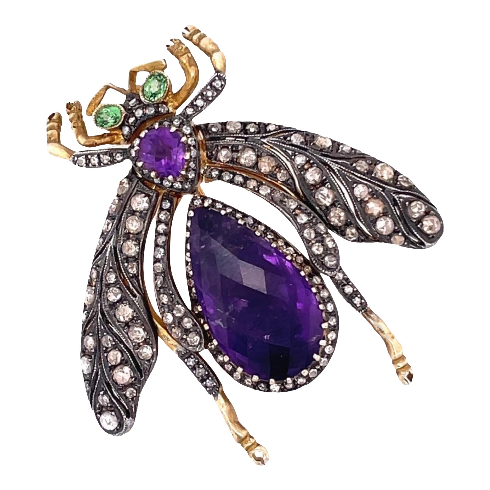 Late 19th Century “En Tremblant” 14k Gold Victorian Bee Brooch With ...