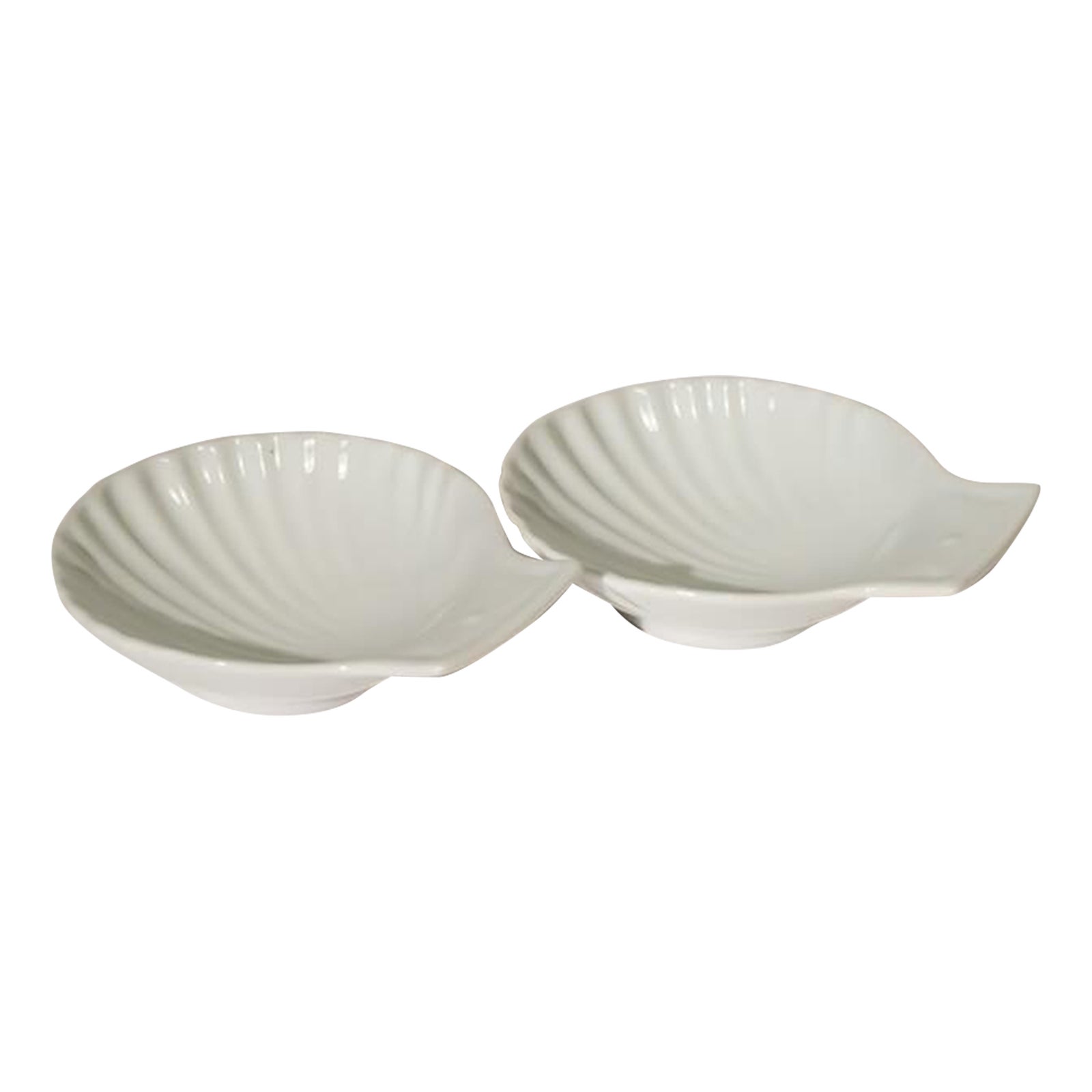 Vintage French Shell Plates- Set of 2 | Chairish