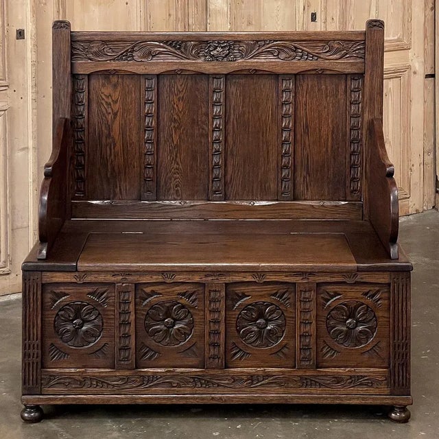 Antique Renaissance Hall Bench | Chairish