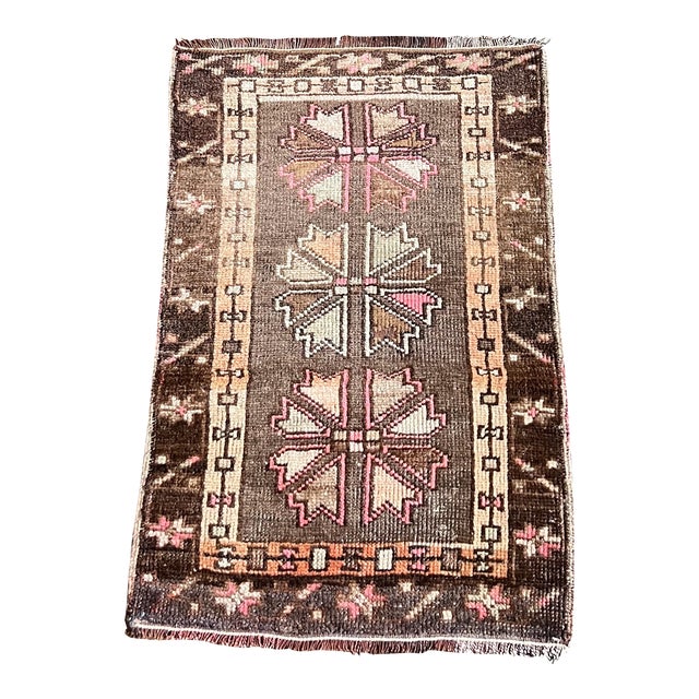 1980s Vintage Small Turkish Rug | Chairish