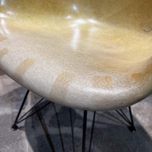 1950s Herman Miller Parchment Eiffel Fiberglass Shell Armchair Pair ...