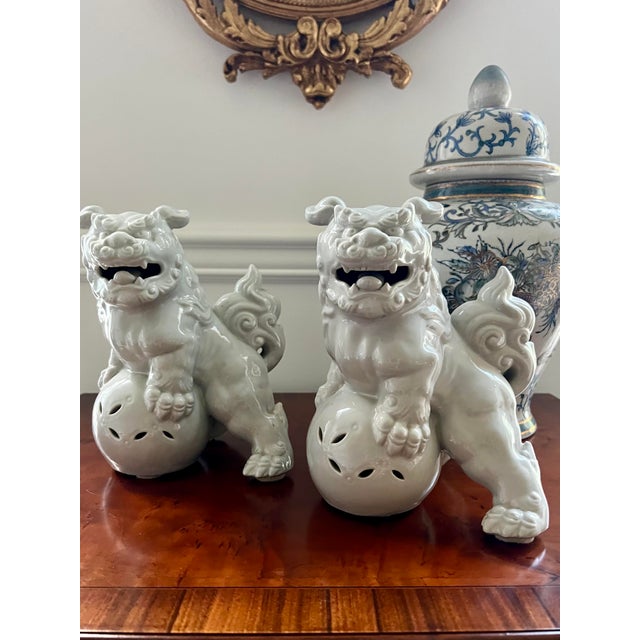 1970s White Foo Dogs - a Pair | Chairish