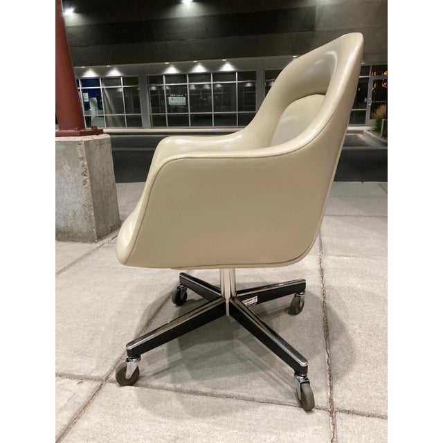 Executive Leather Desk Chair Max Pearson for Knoll International | Chairish