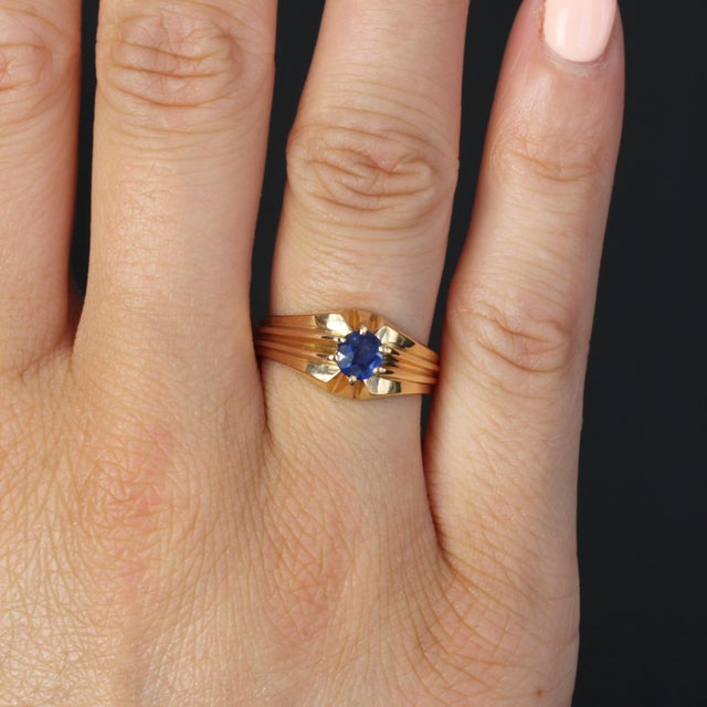 1960s Sapphire 18 Karat Yellow Gold Bangle Ring Size 7.75 | Chairish