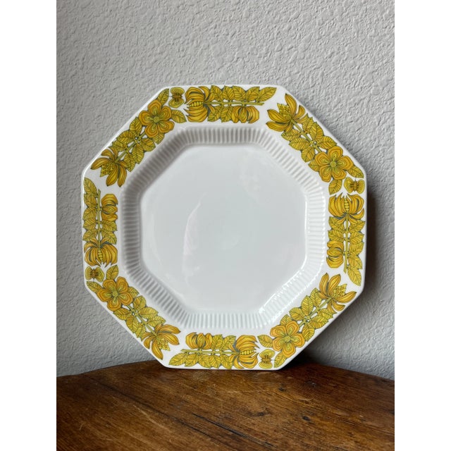 Set of 6 1970s Yellow Bouquet Independence Ironstone Octagonal Dinner ...