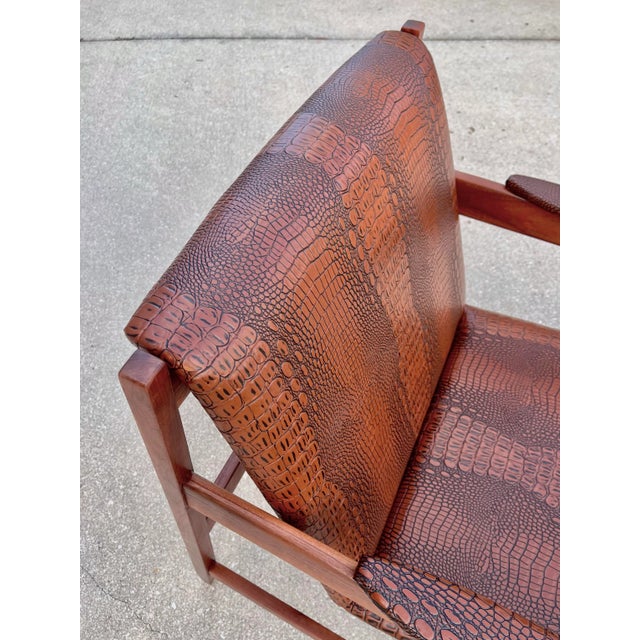 Mid-Century Modern Floating Lounge Chair | Danish or Scandinavian Style ...