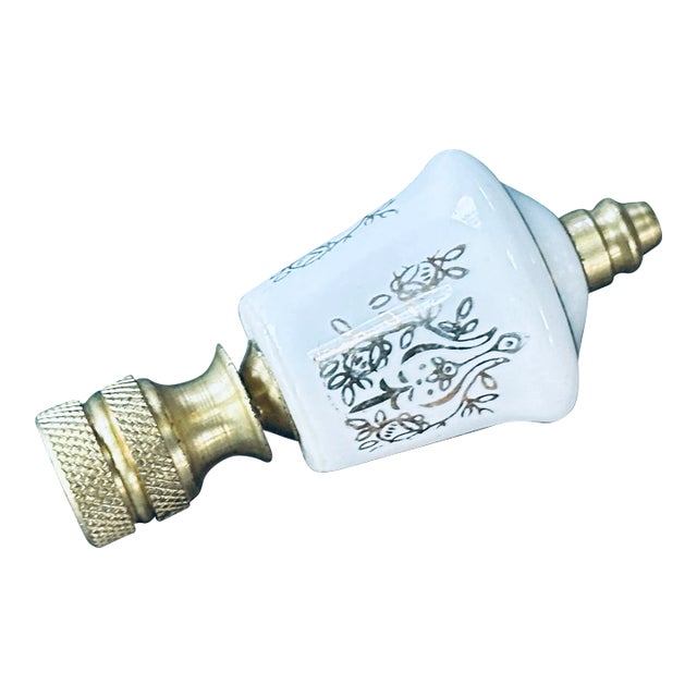 Vintage Gold Decorated Ivory Porcelain and Brass Lamp Finial From Japan ...