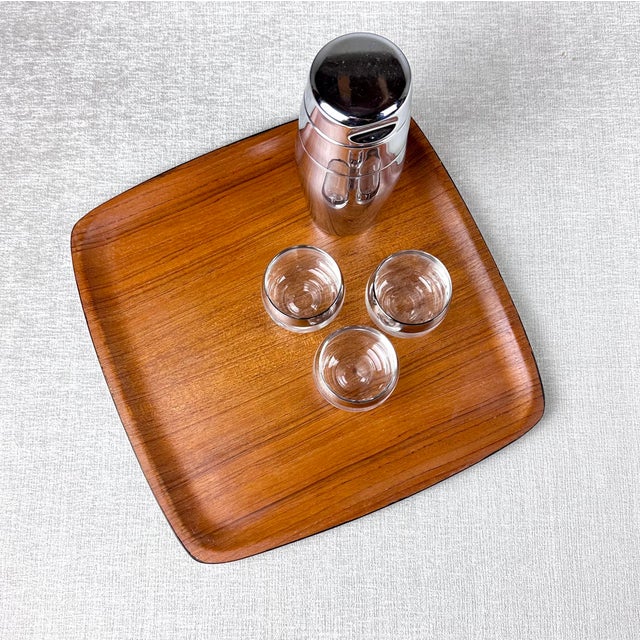 Mid Century Modern Japanese Teak & Black Lacquer "Contempo" Serving ...