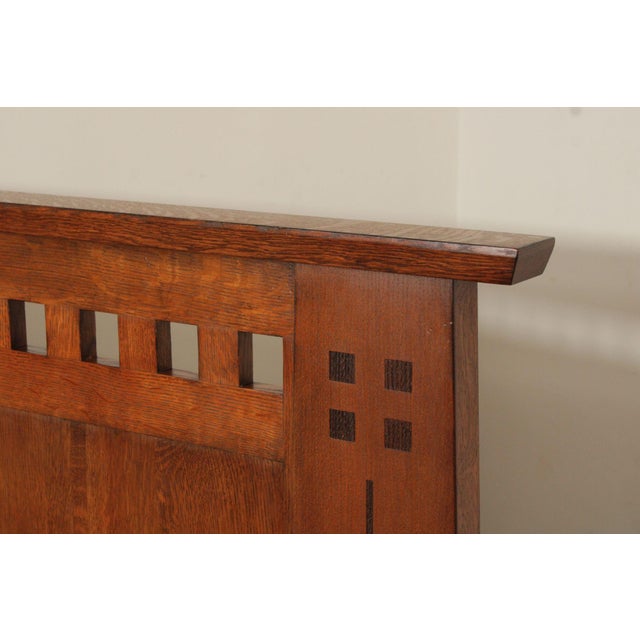 Stickley Highlands Collection King Size Oak Bed Frame | Chairish