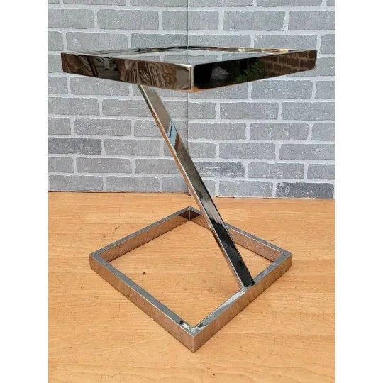 1970s Pace Collection Z Chrome and Glass End Table | Chairish
