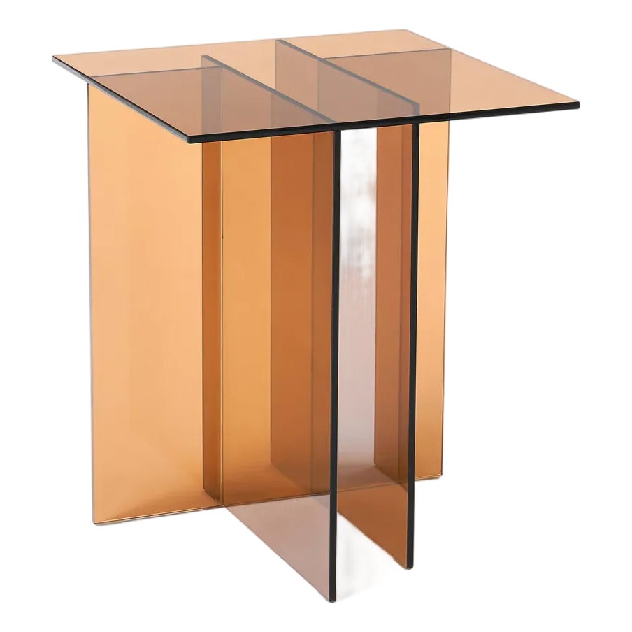 Acrylic Side Table ( Transparent Amber) | Chairish