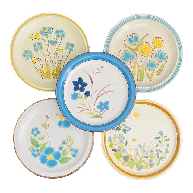 1970s Mixed Set of 5 Blue Floral Dinner Plates | Chairish