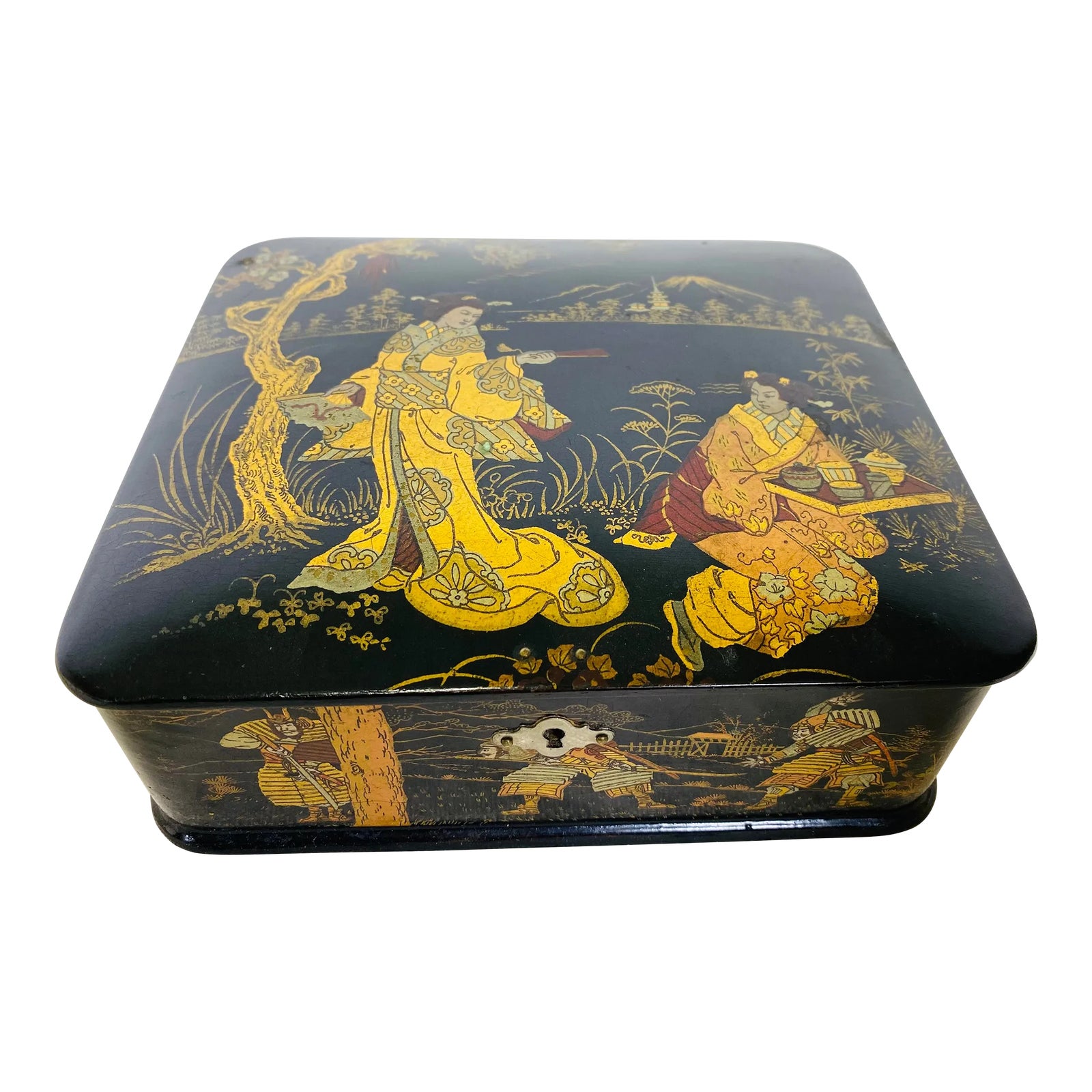 Vintage Early 20th Century Japanned Papier-Mâché Trinket Box | Chairish