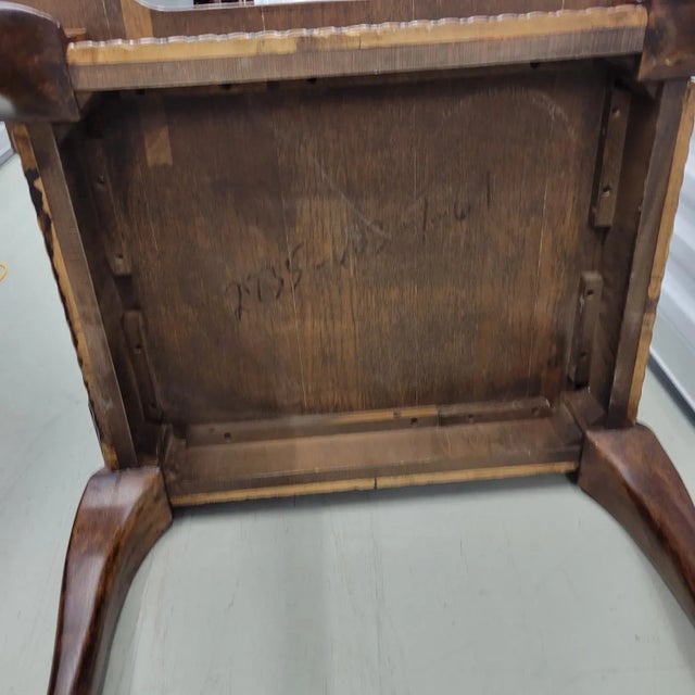 Vintage Traditional Mixed Wood Patchwork Patch Veneer Tea Table | Chairish