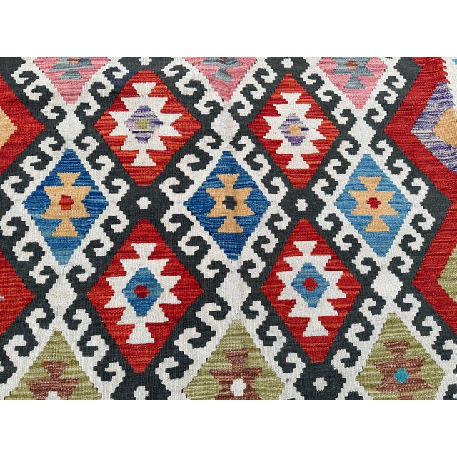 Classic Handwoven Traditional Modern Kilim Rug | Chairish