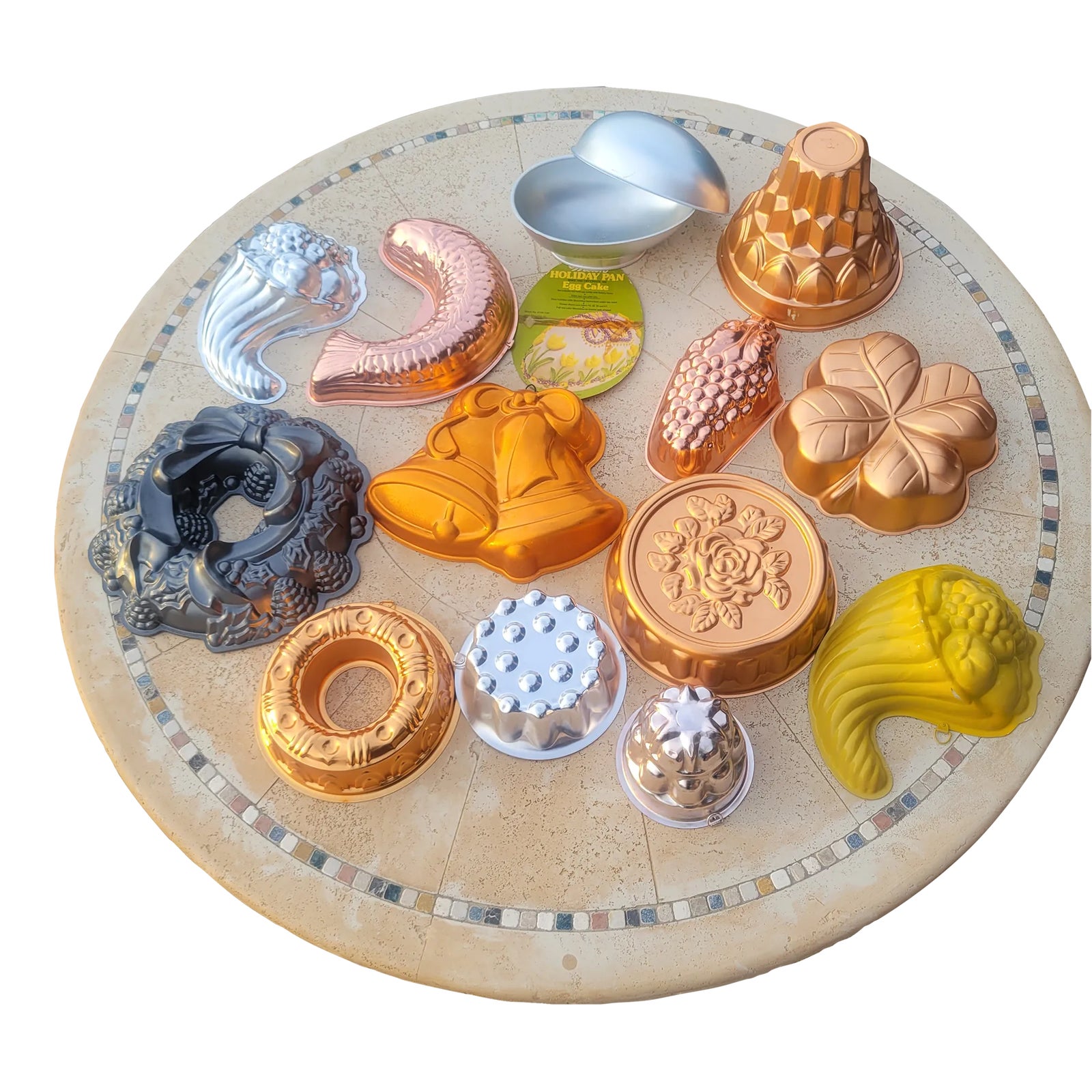 Vintage Set of Jello Molds- 13 Pieces | Chairish