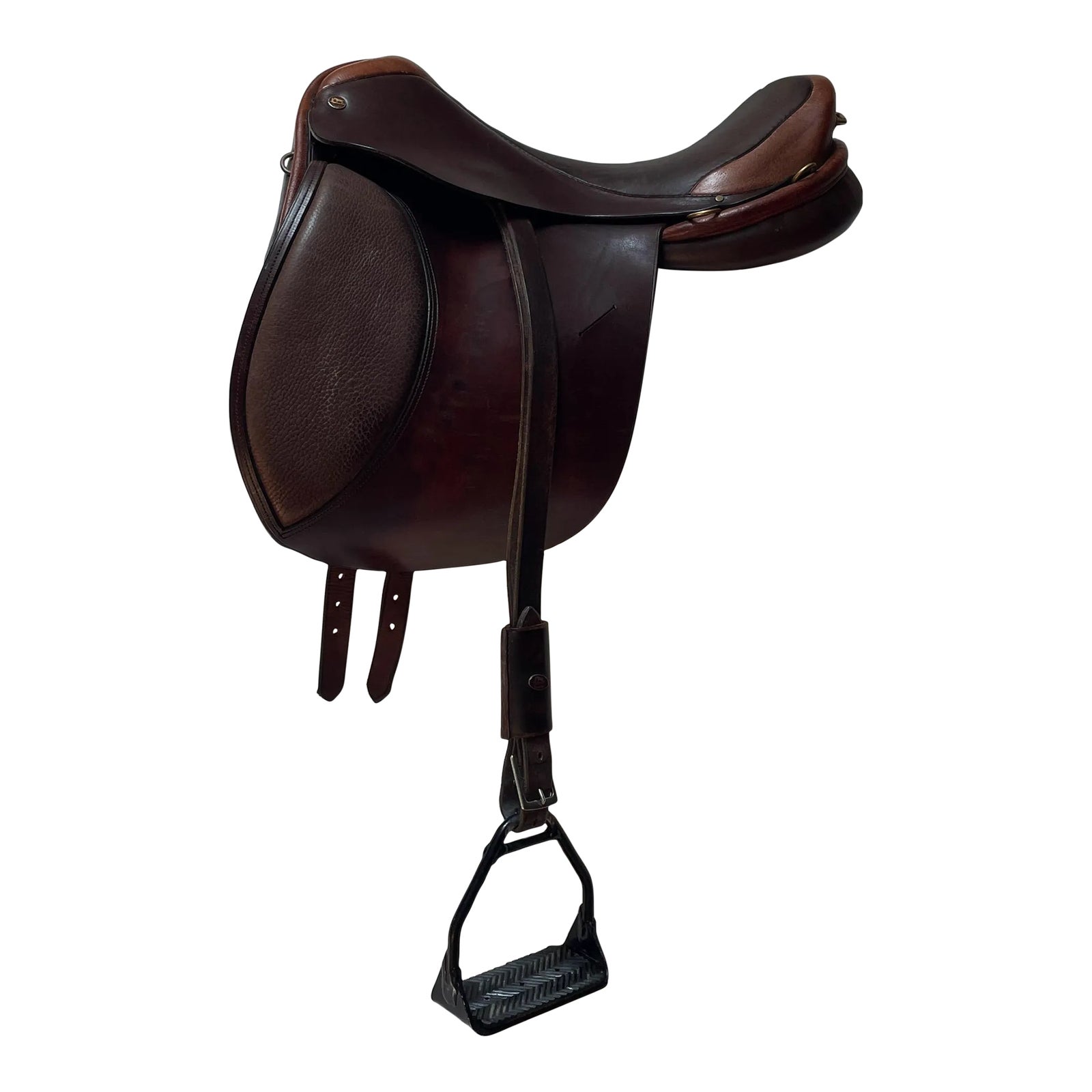 1990s Lauriche English Jumping Saddle Serial #2193 | Chairish