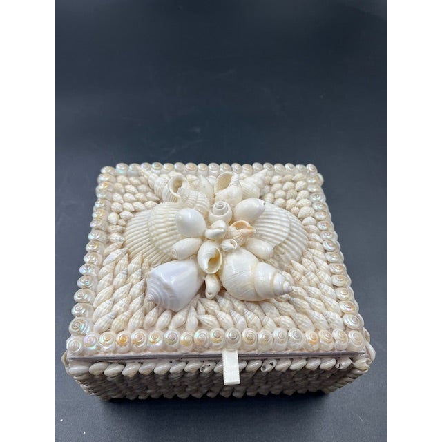 Mid 20th Century Seashell Covered Trinket/Jewel Box With Lid | Chairish