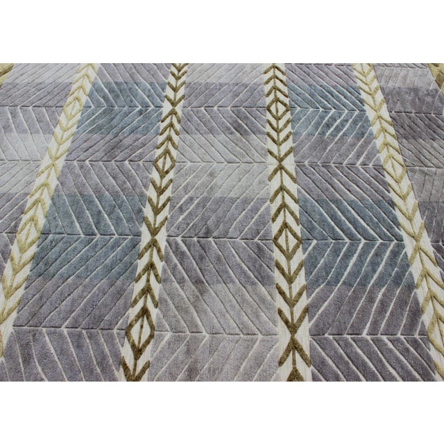 Modern Scandinavian/Swedish Design Rug in Hi-Low Pile in Gray, Purple ...