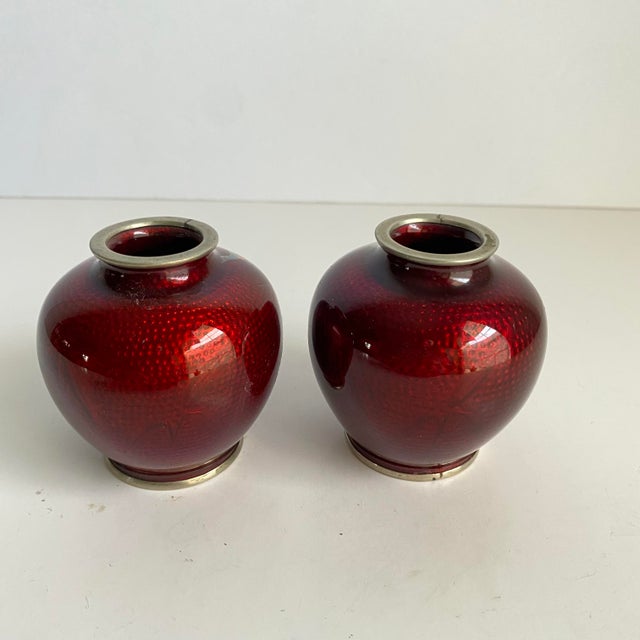 Vintage Japanese Akasuke Ginbari Cloissone Petite Vases Pigeon Blood ...