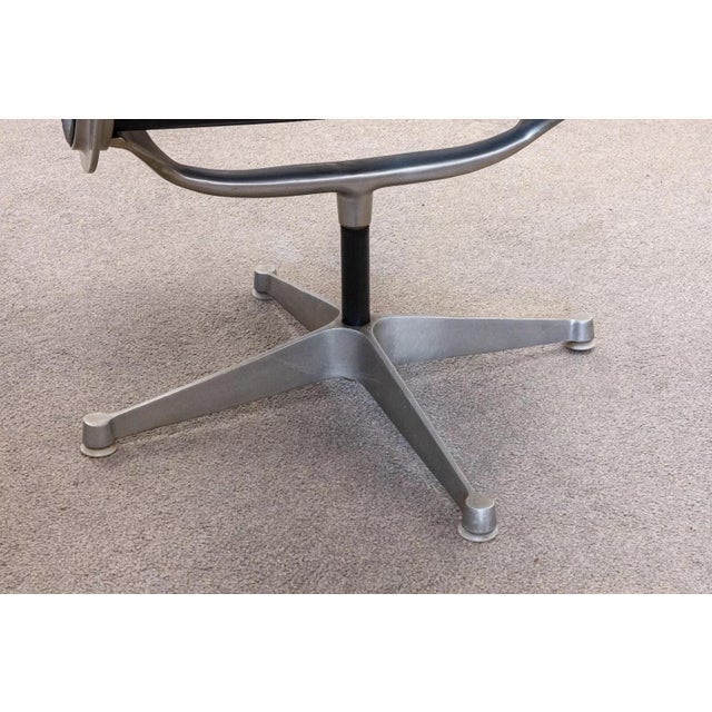 Mid Century Modern Eames Style Aluminum Group Reproduction Black ...