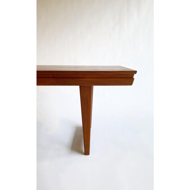 1960s Danish Slade Legs Mid Century Rosewood Coffee Table in the Style ...
