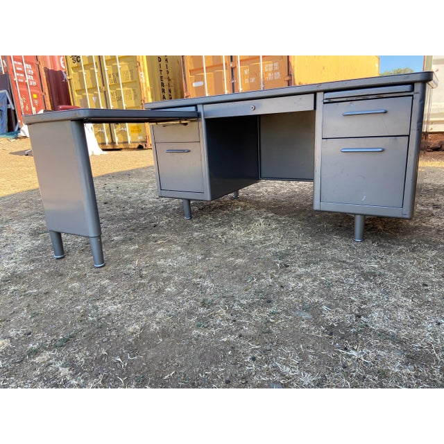 1970s Steelcase Vintage Mid Century Modern Executive Desk With Return ...