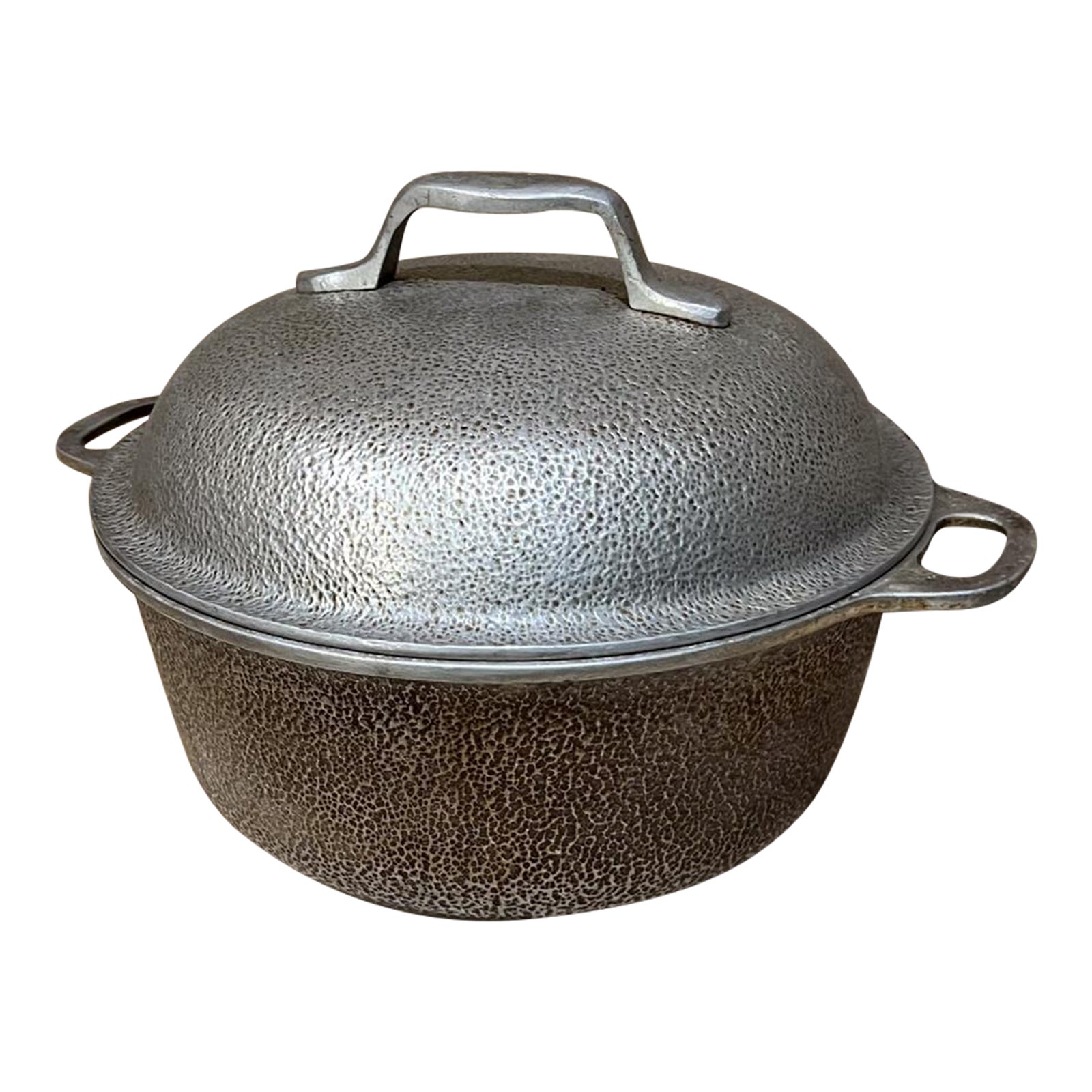 1950s Century Silver Seal Hammered Cast Aluminum Dutch Oven Roaster ...