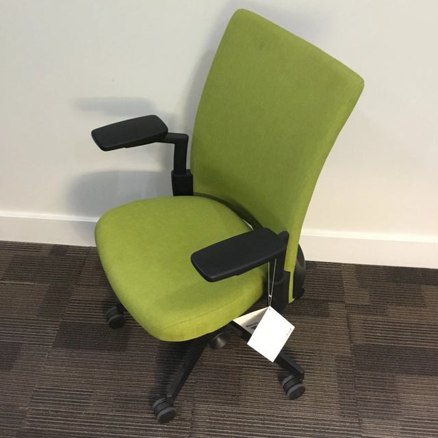 Knoll Remix Modern Office Chair - Green | Chairish