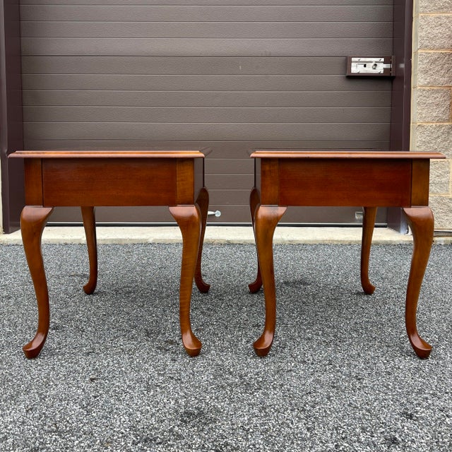 1990s Thomasville Winston Court Collection Traditional Queen Anne Cherry Side Tables - a Pair ...