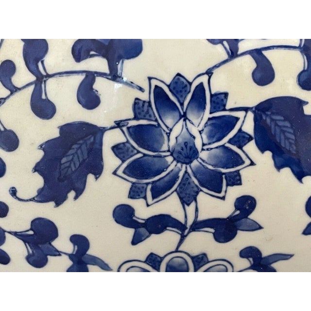 Pair of 1970s Traditional Chinese Porcelain Blue & White Porcelain ...