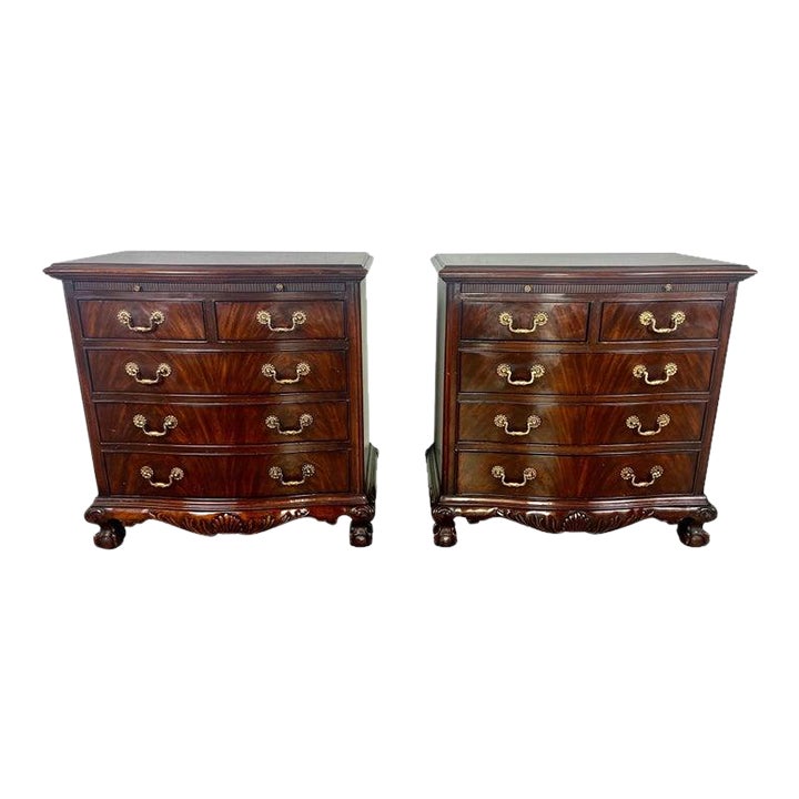 Pair of Heritage Federal Style Chests of Drawers | Chairish